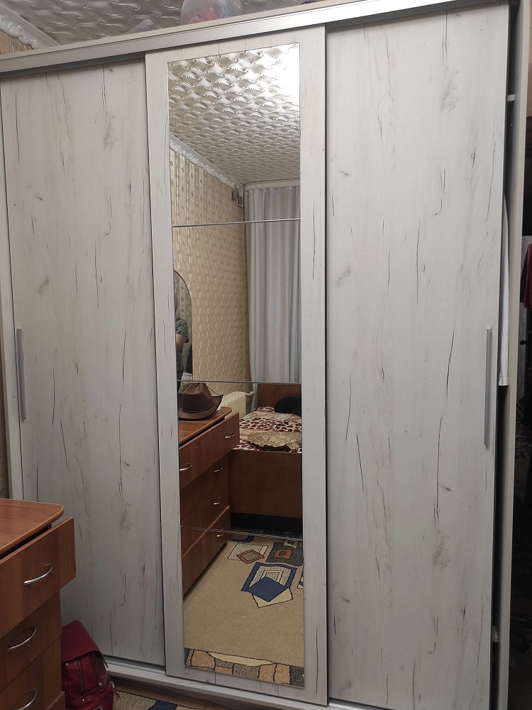 Шкаф купе 3 х дверный с зеркалом Стоун дуб сонома светлый арт 08 170356 купить в Санкт